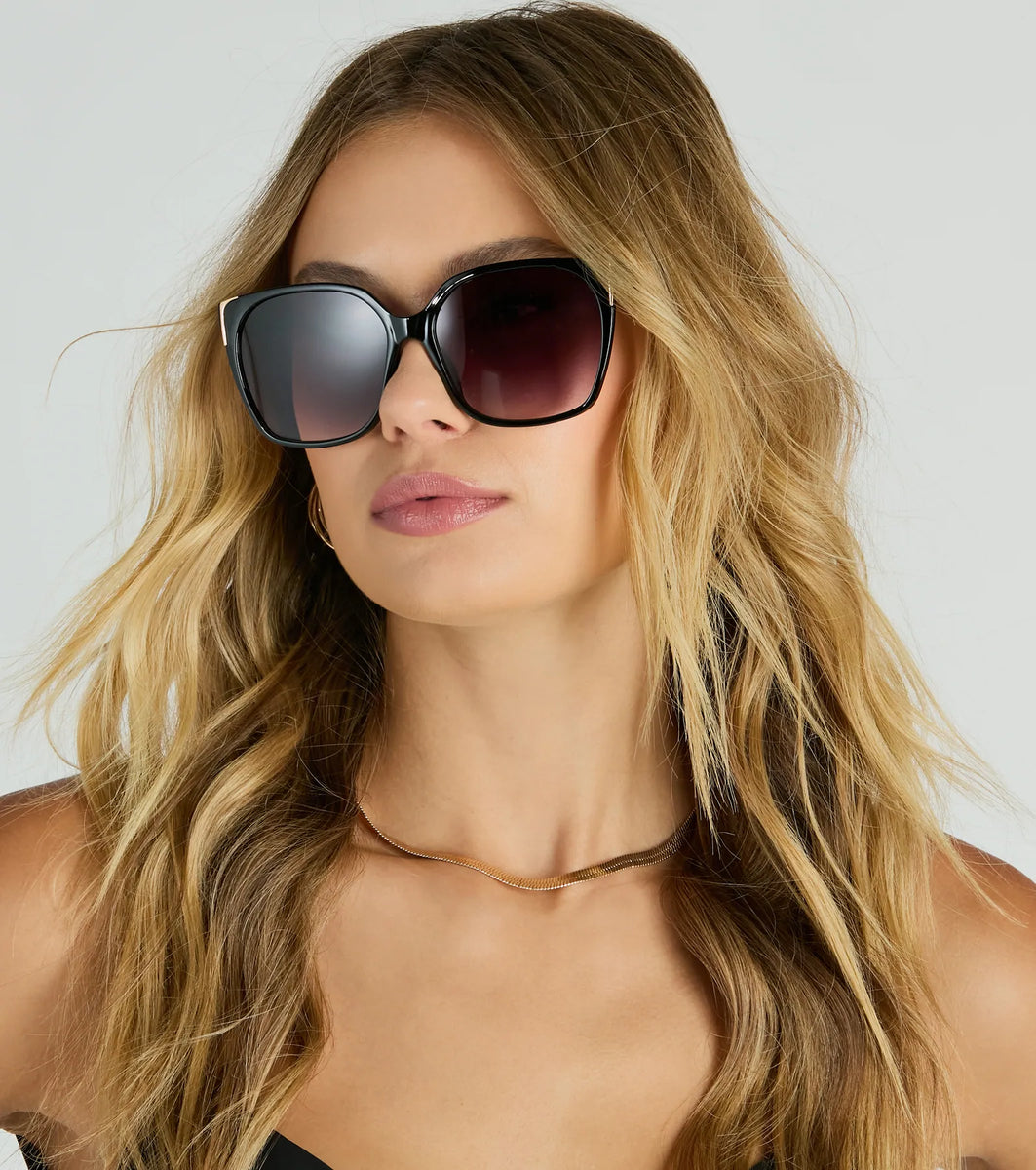 Chic Drama Oversized Square Sunglasses & Windsor
