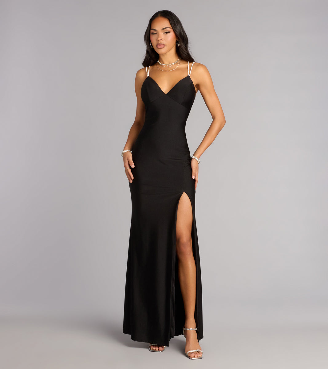 Eve V-Neck Rhinestone Lace-Up Formal Dress & Windsor