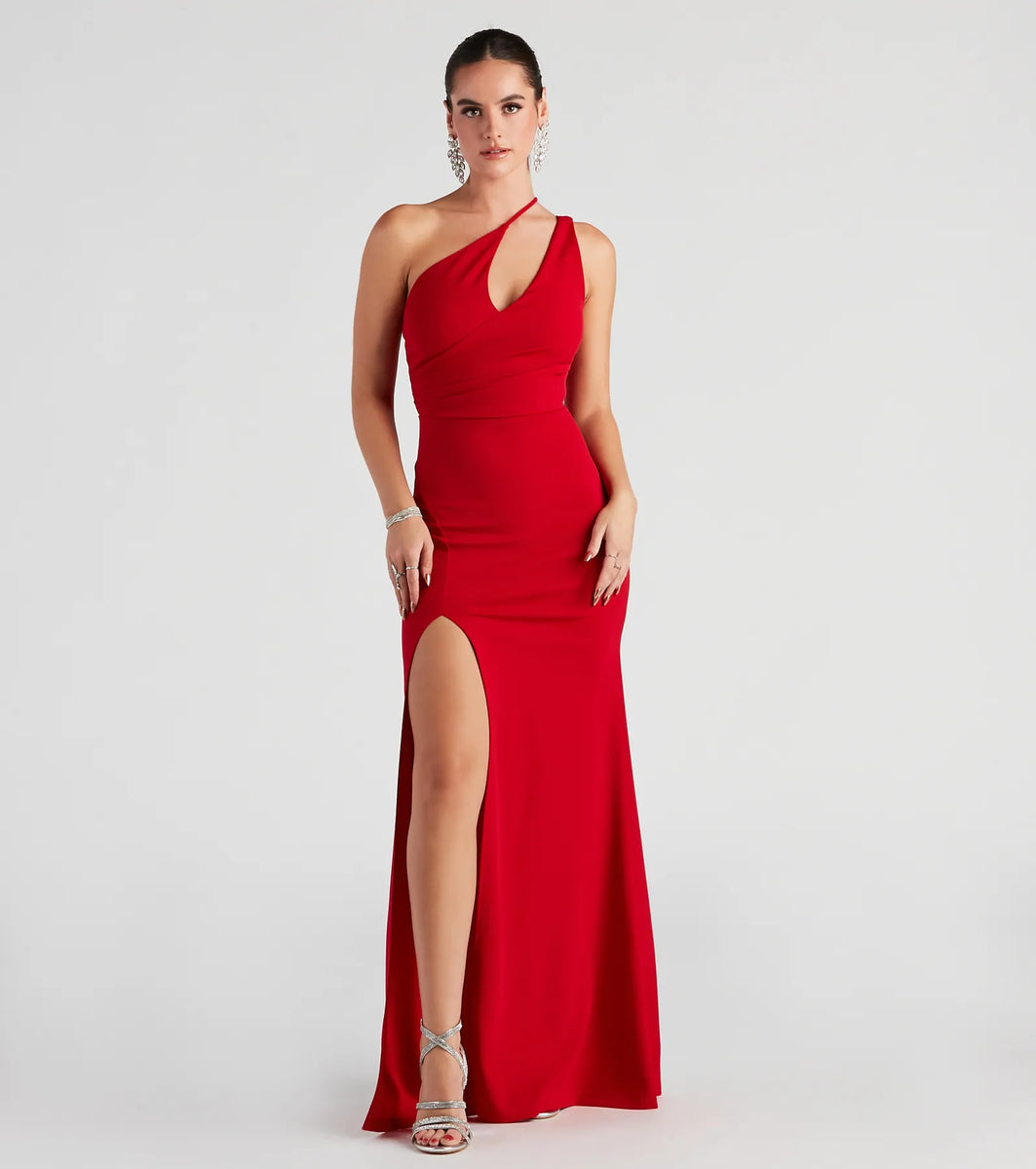 Alaina Asymmetric One-Shoulder Mermaid Dress & Windsor