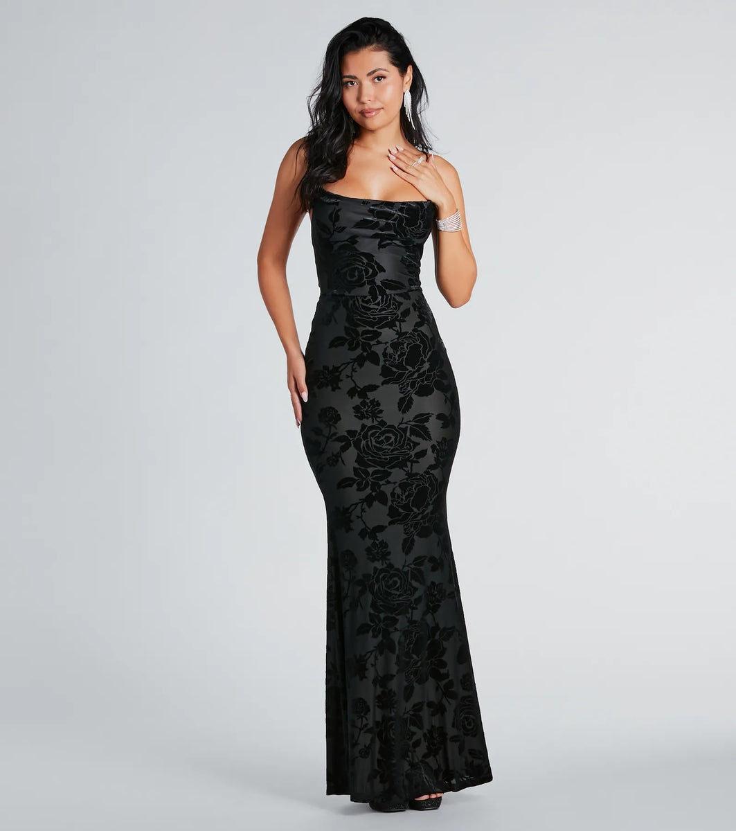 Ally Formal Velvet Burnout Lace-Up Mermaid Dress & Windsor