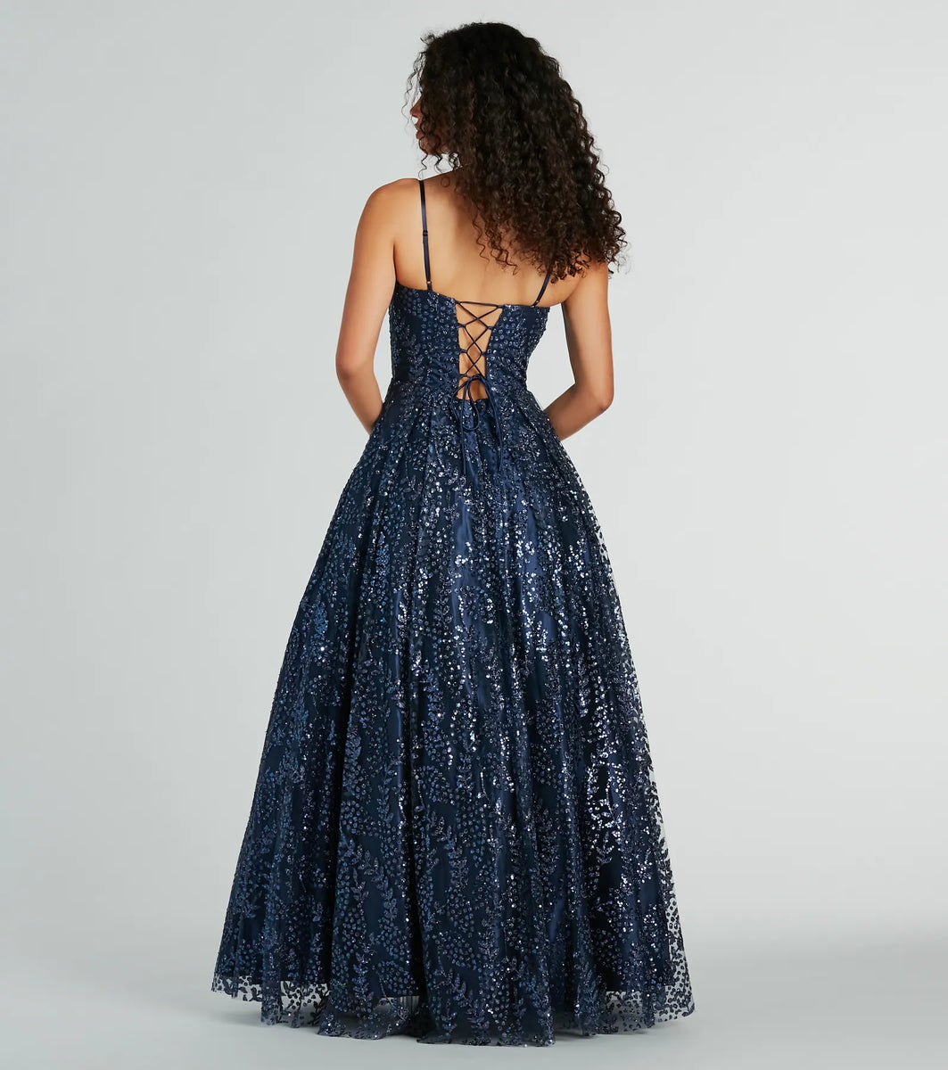 Ember Glitter Corset Lace-Up Ball Gown & Windsor