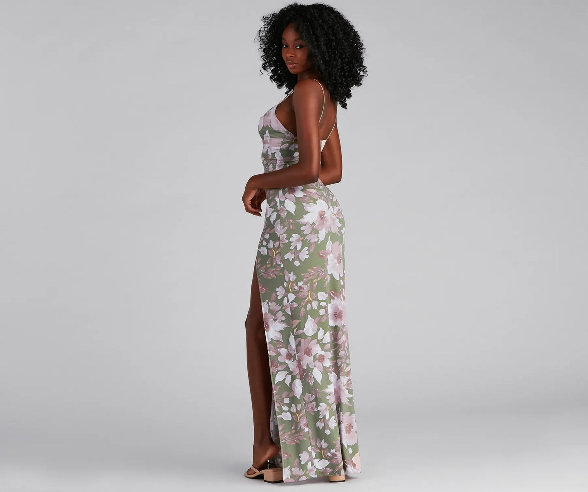 Chasing Sunsets Floral Maxi Dress & Windsor