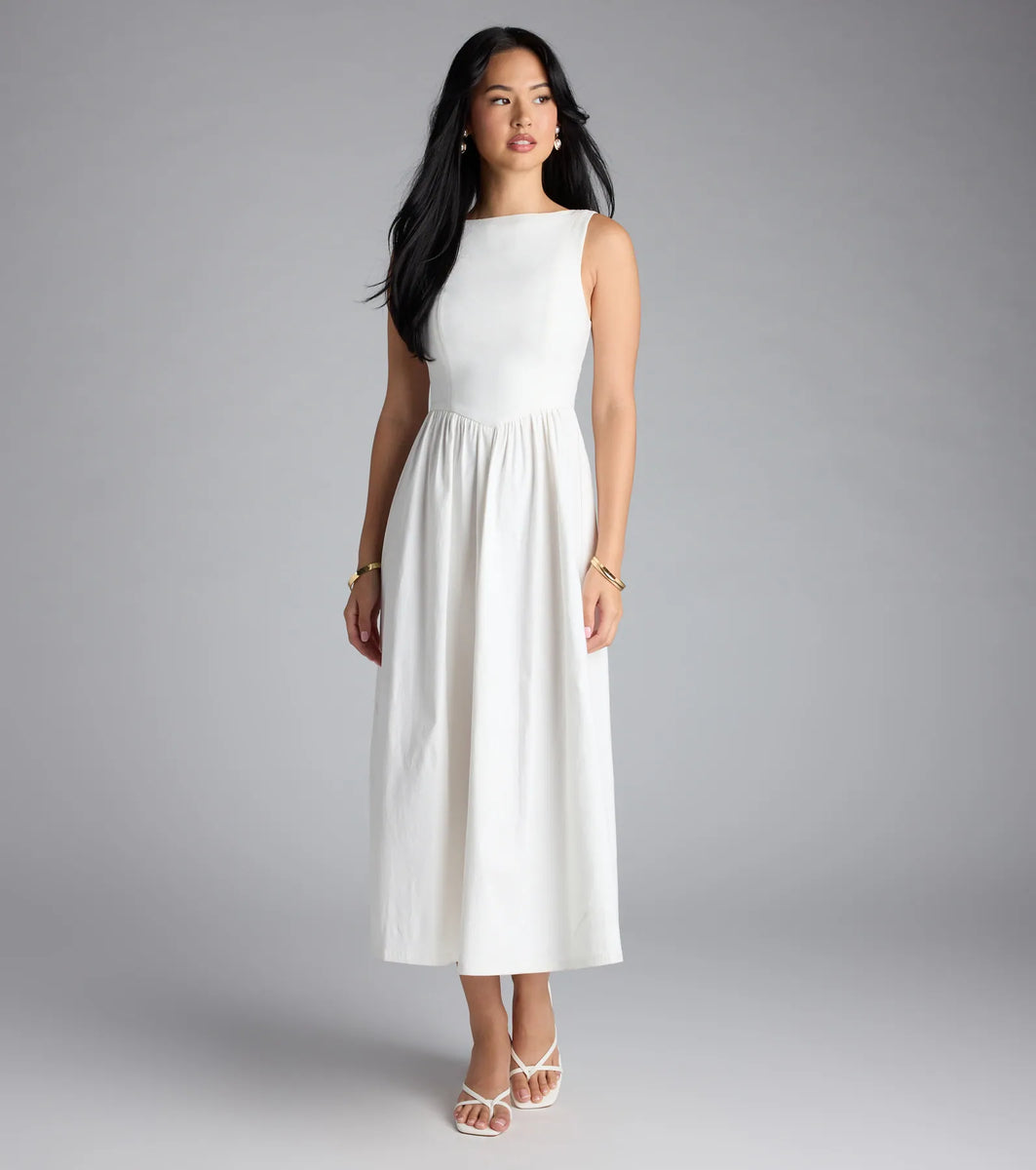 Weekend Chic Sleeveless Midi Dress & Windsor