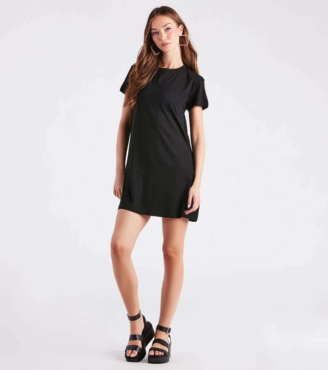 Effortless And Breezy Short T-Shirt Dress & Windsor
