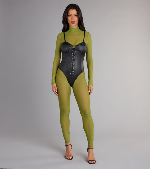 Spellbinding Beauty Witch Costume Set & Windsor