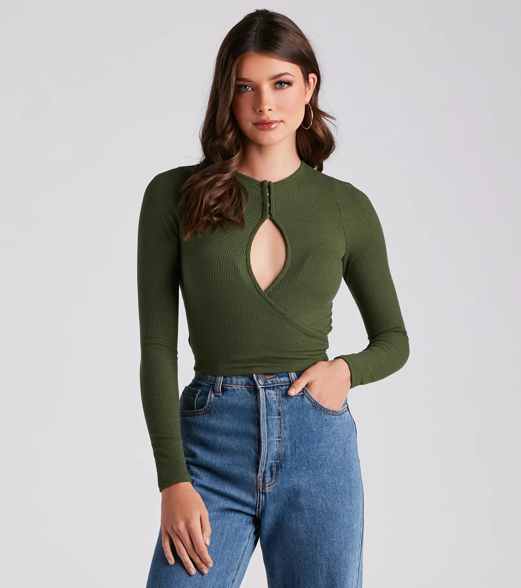 Just A Peek Crew Neck Keyhole Top & Windsor