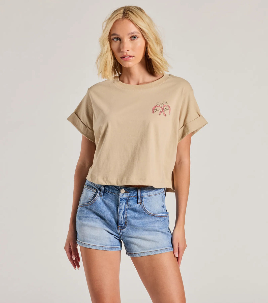 Good Luck Crop Graphic Tee & Windsor