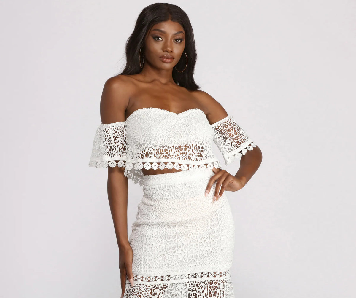 Off The Shoulder Crochet Crop Top & Windsor