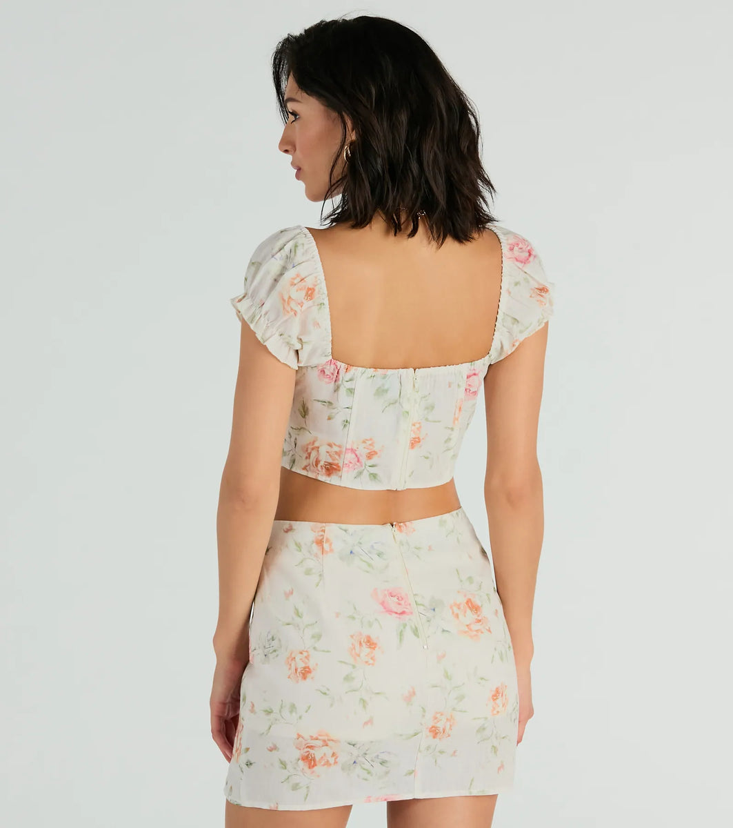 Prettiest Vibe Puff Sleeve Floral Woven Crop Top & Windsor