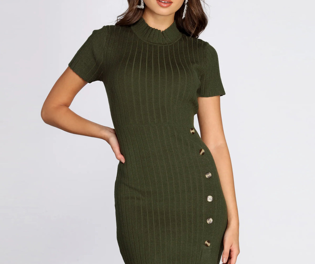 Basic Buttoned Sweater Dress & Windsor