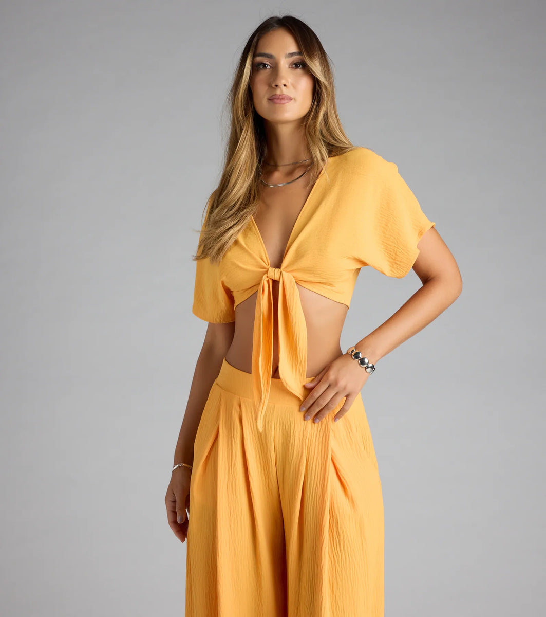 Weekend Vibes Tie-Front Crop Top & Windsor