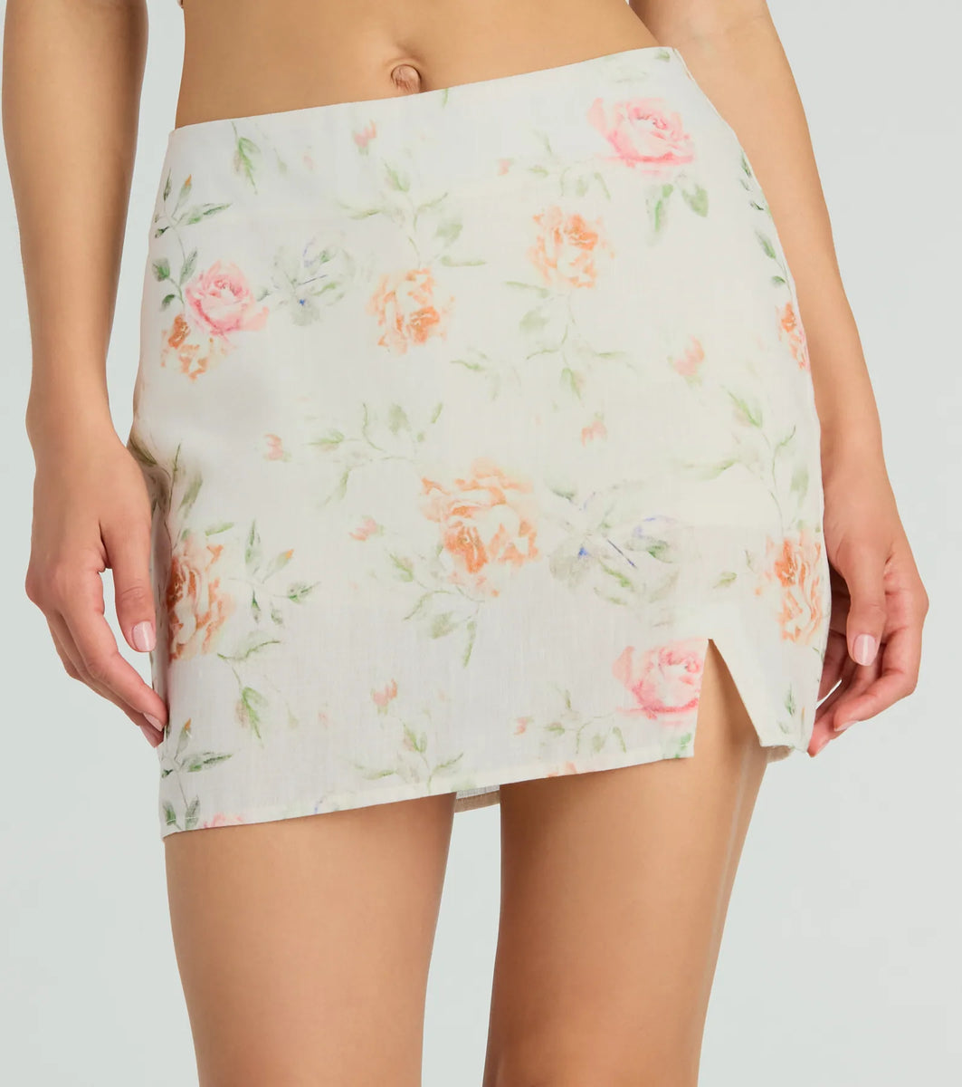 Prettiest Vibe High Waist Floral Woven Skort & Windsor