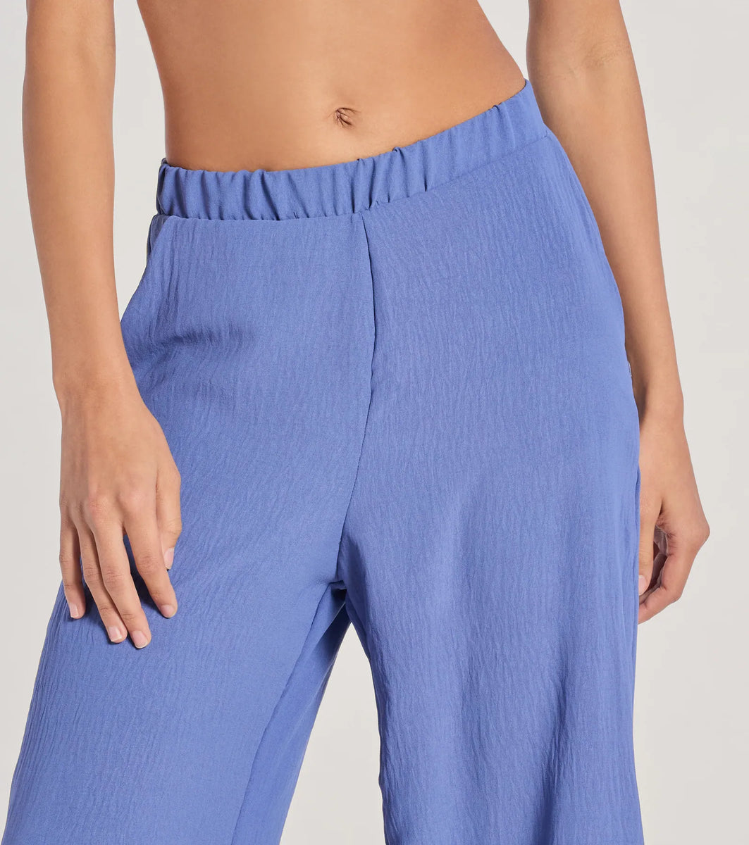 Airy Chic Woven Wide-Leg Pants & Windsor