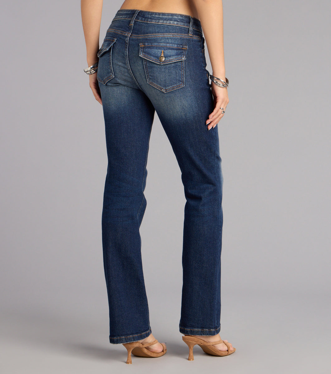 Effortlessly Cool Mid-Rise Flare Jeans & Windsor