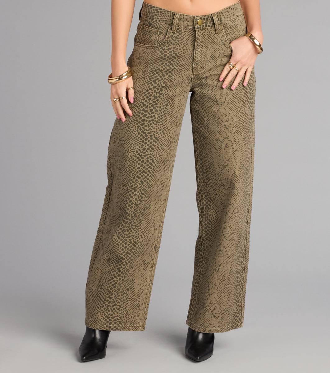 Wild Streak Snake Print Denim Jeans & Windsor