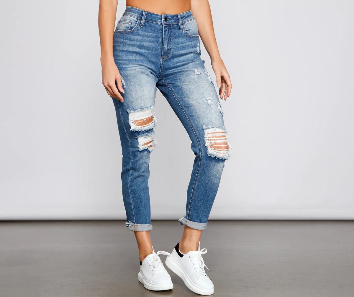 Amanda High-Rise Destructed Cuffed Boyfriend Jeans & Windsor