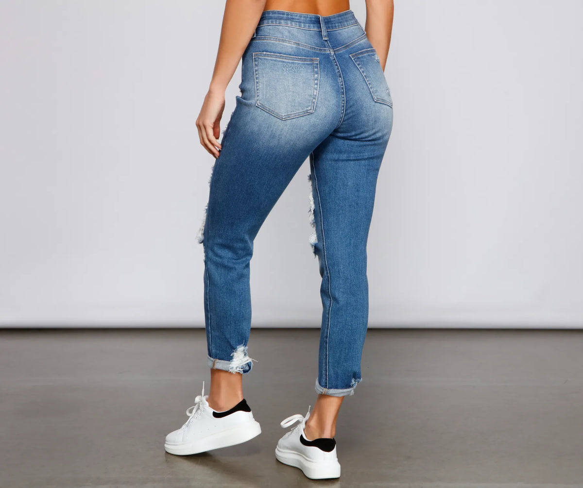 Amanda High-Rise Destructed Cuffed Boyfriend Jeans & Windsor