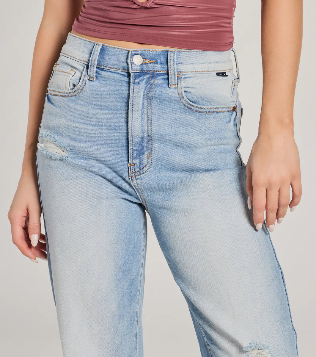 Effortlessly Casual High-Rise Distressed Dad Jeans & Windsor