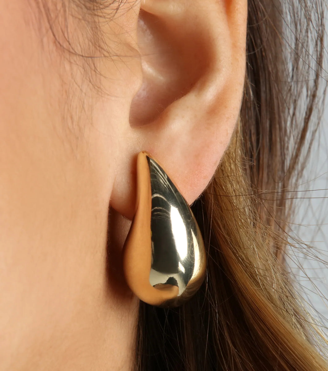 Chic Era Chunky Teardrop Earrings & Windsor