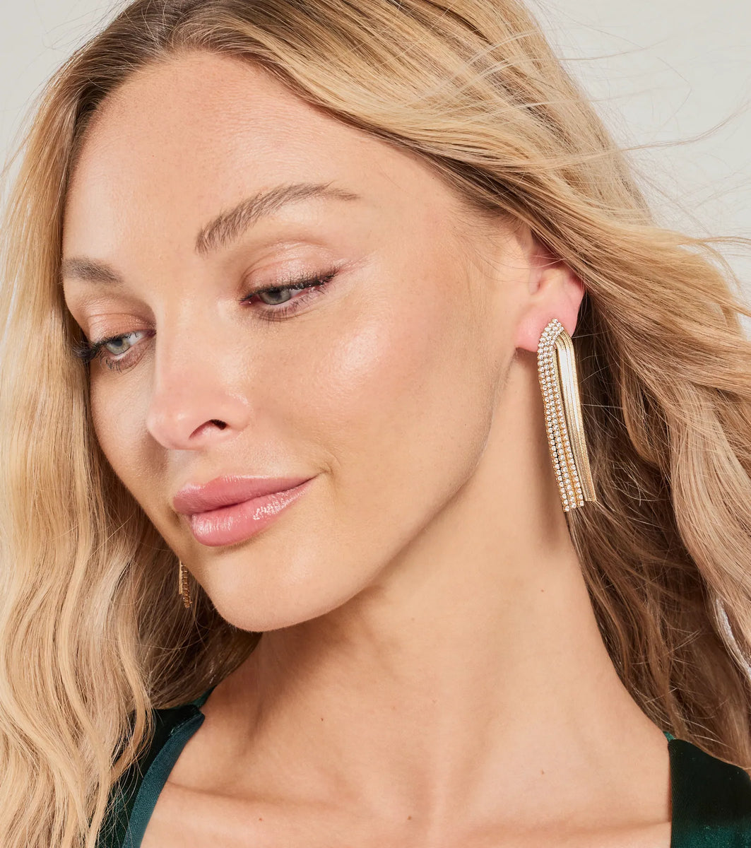 Edgy Sparkle Rhinestone Snake Chain Fringe Earrings & Windsor