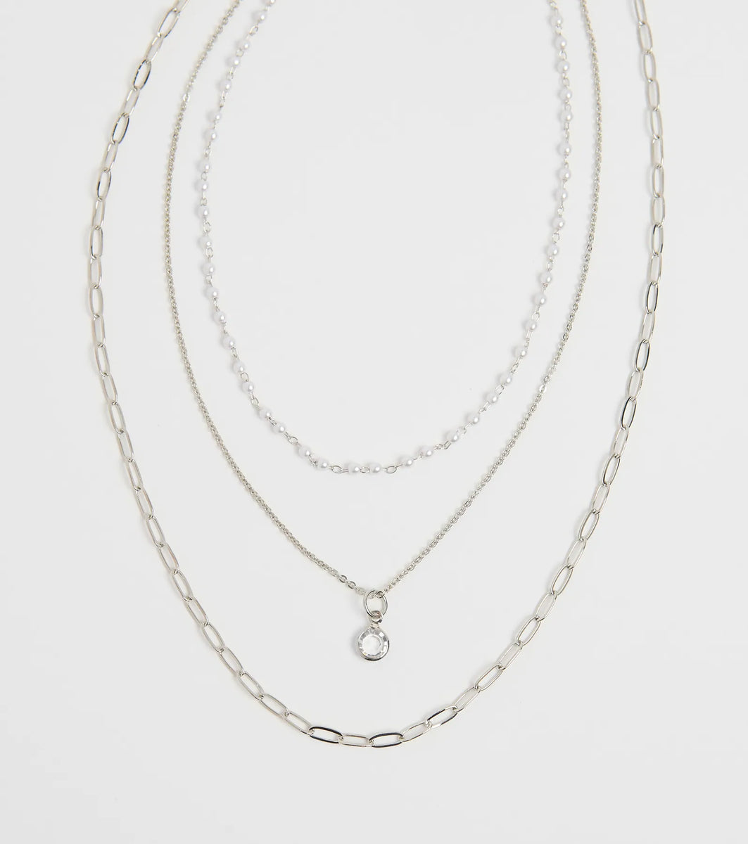 Perfectly Pretty Three Pack Necklace Set & Windsor