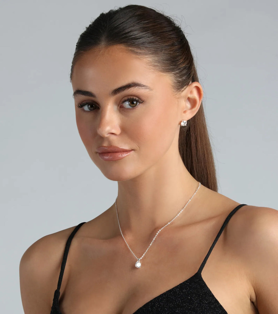 Class Is Timeless Necklace And Earrings Set & Windsor