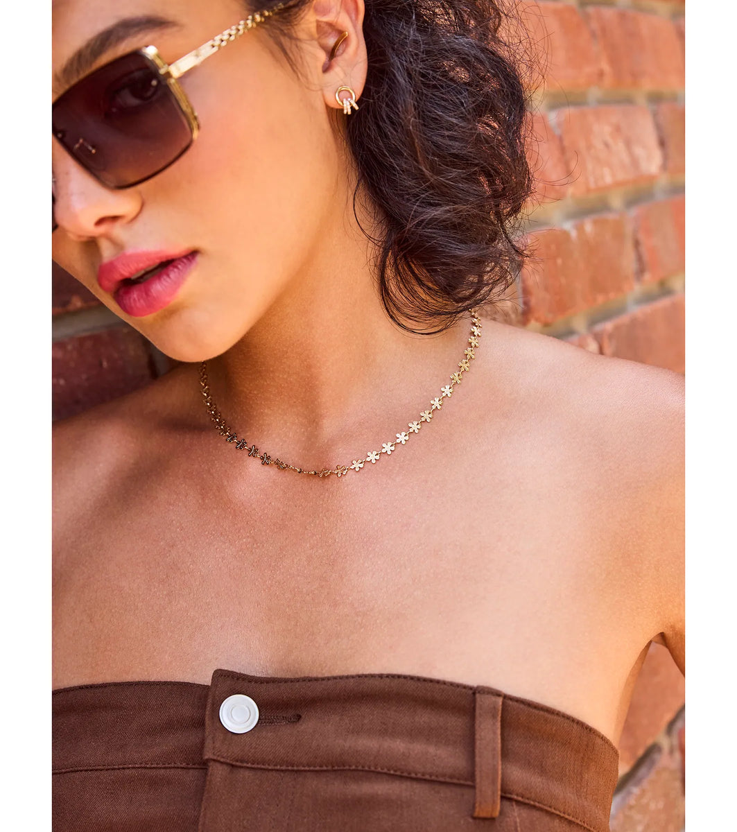 Pretty Chic Floral Chain Necklace & Windsor