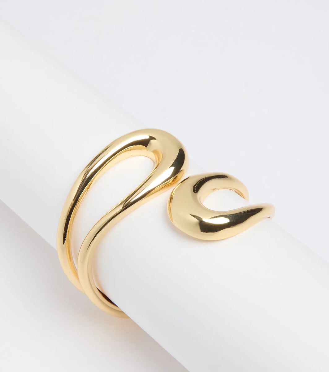 Trendy Sheen Hinge Cuff Bracelet & Windsor