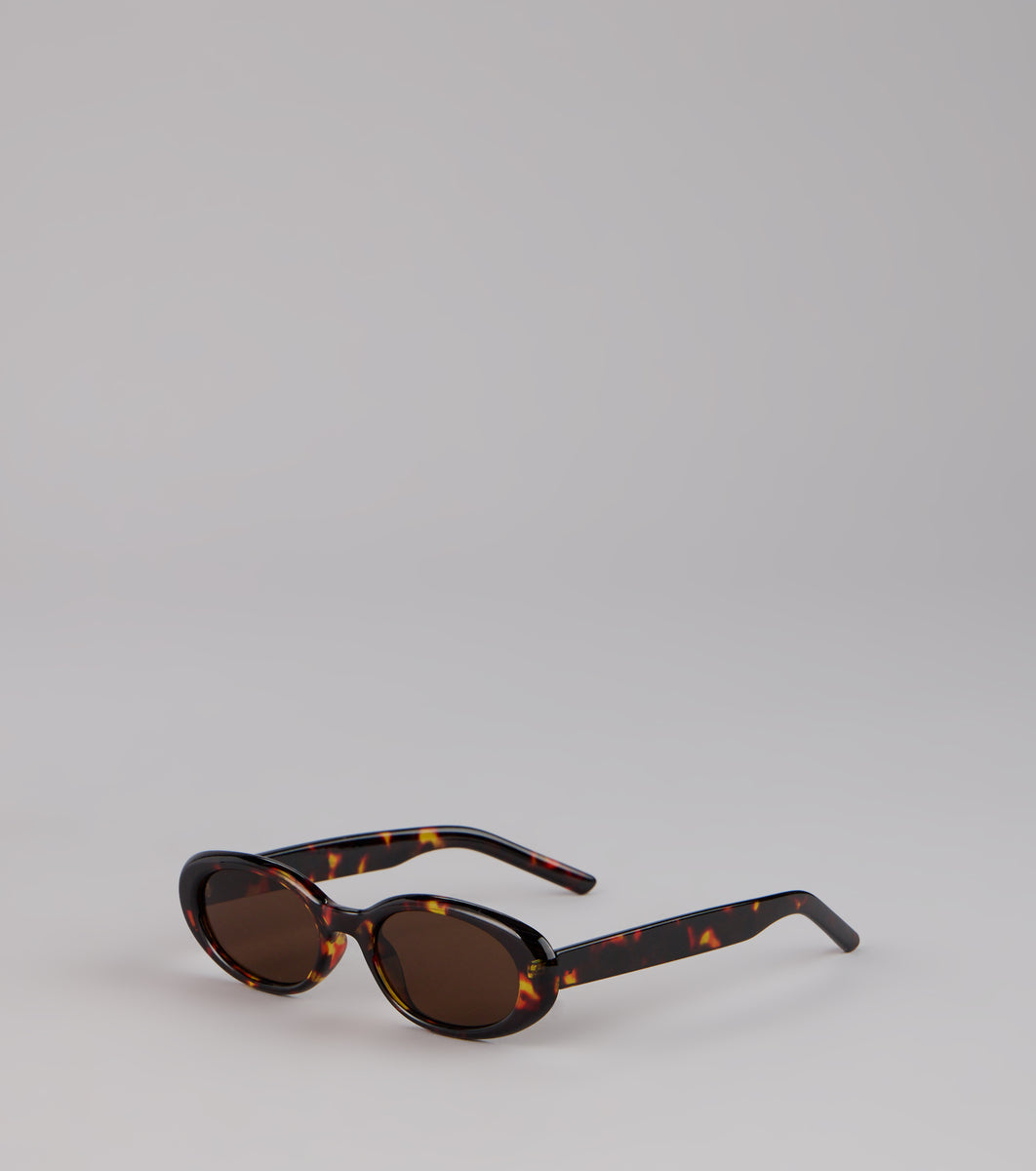 Cool Shade Tortoise Oval Sunglasses & Windsor