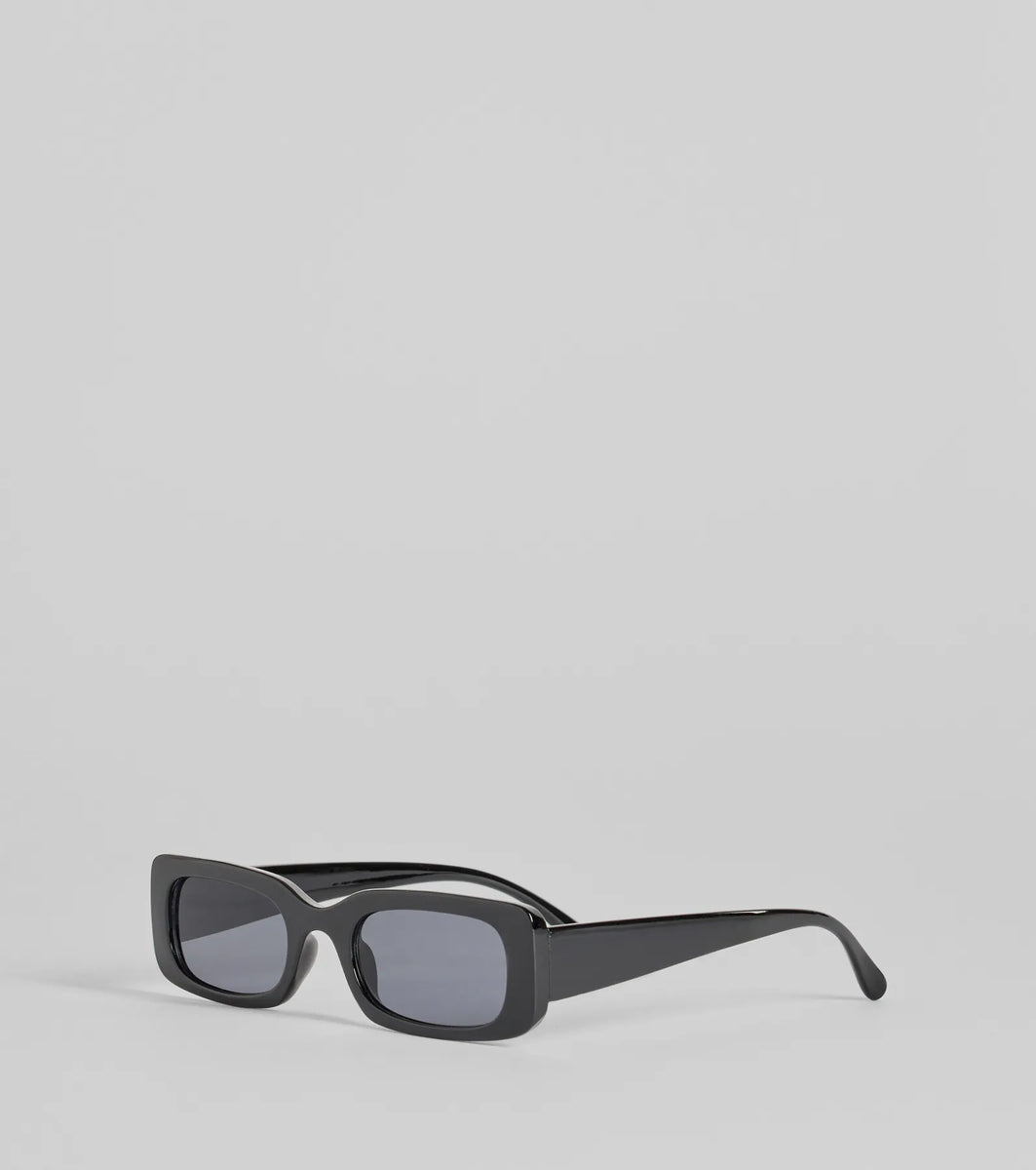 Trendy Shades Square Sunglasses & Windsor