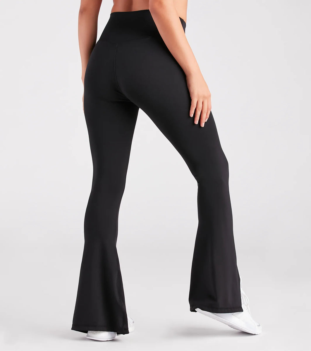 Weekend Loading Seamless Slit Flare Pants & Windsor