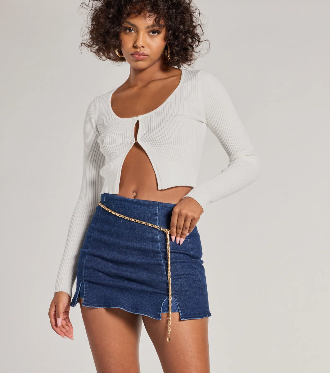 Stylishly Sleek Chain-Link Belt & Windsor