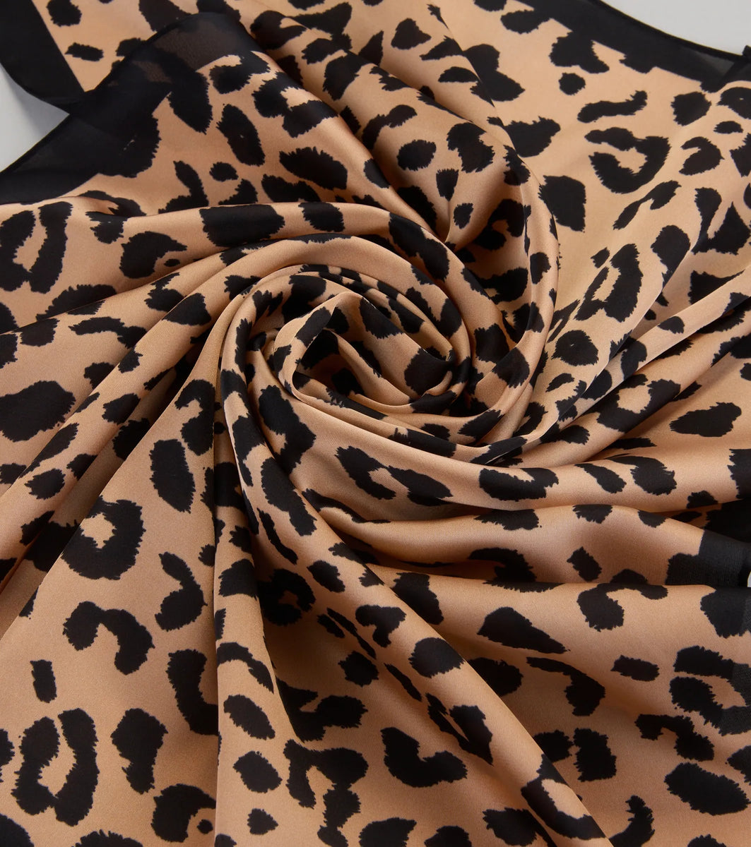 Sleek Purrfection Leopard Print Satin Scarf & Windsor