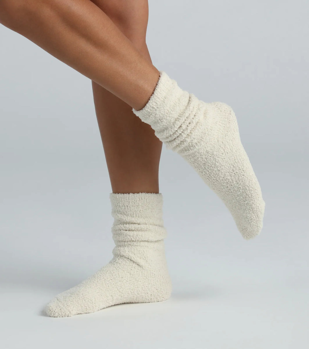 Cozy Season Long Chenille Fuzzy Socks & Windsor
