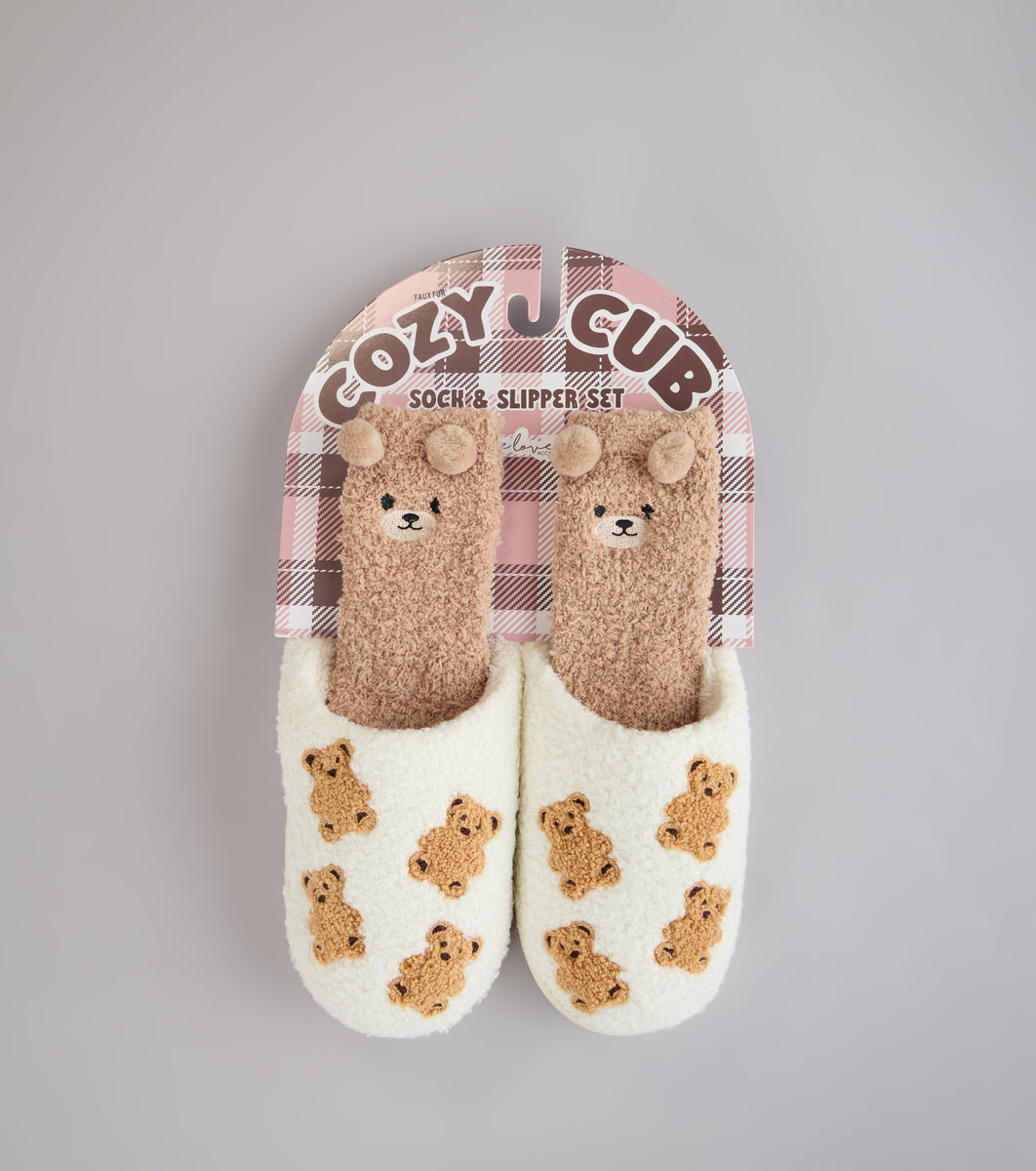 Cuddle Club Teddy Bear Slipper And Socks Set & Windsor