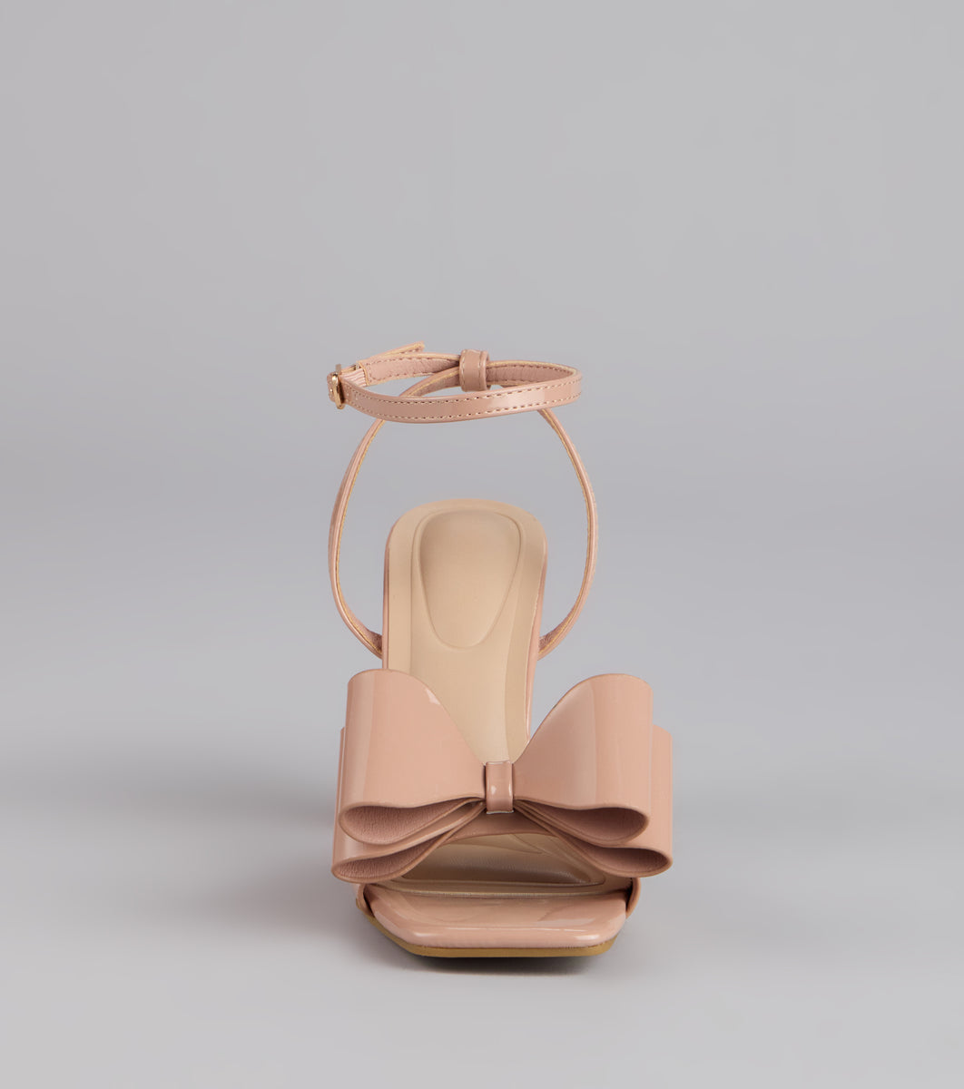 Make A Statement Bow Block Heels & Windsor
