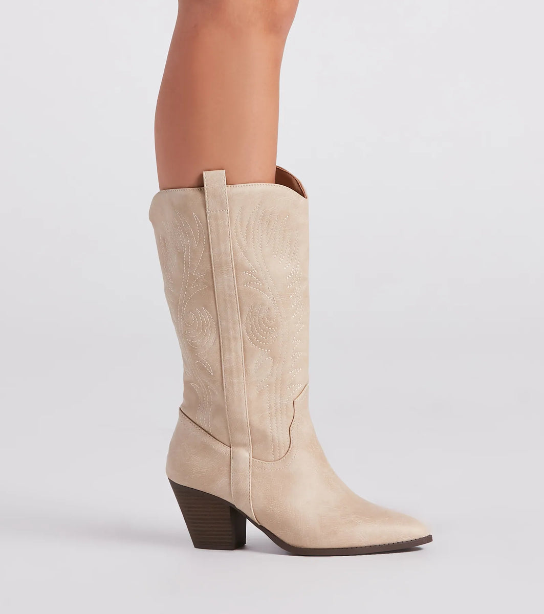 Country-Chic Cowboy Boots & Windsor