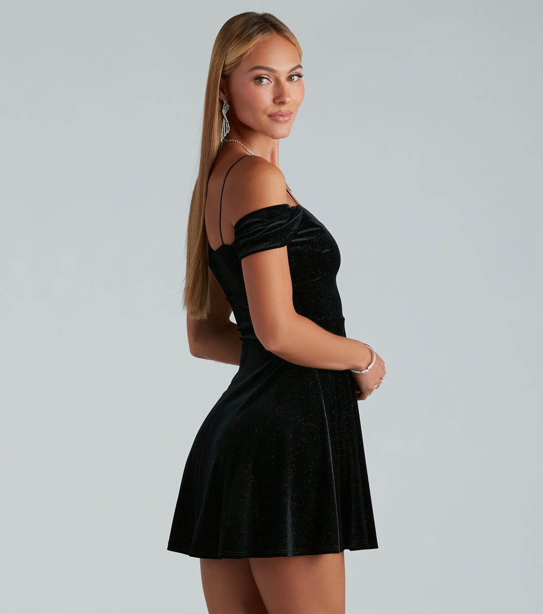 Nothing But Sparkles Velvet Glitter Short Dress & Windsor