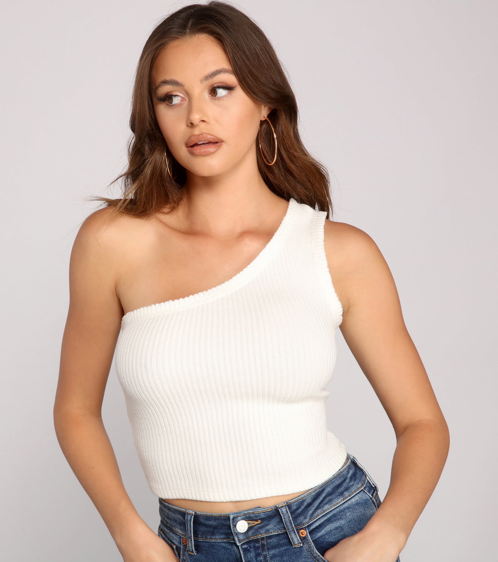 Effortlessly Edgy Crop Top & Windsor