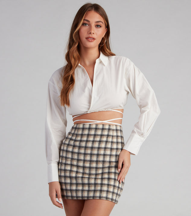 Elevated Basic Collared Crop Top & Windsor