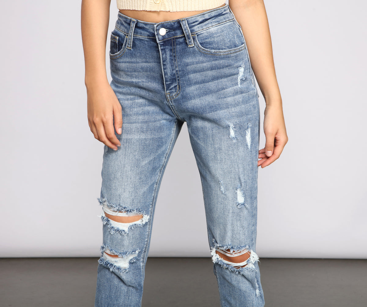 Amanda High Rise Destructed Boyfriend Jeans & Windsor