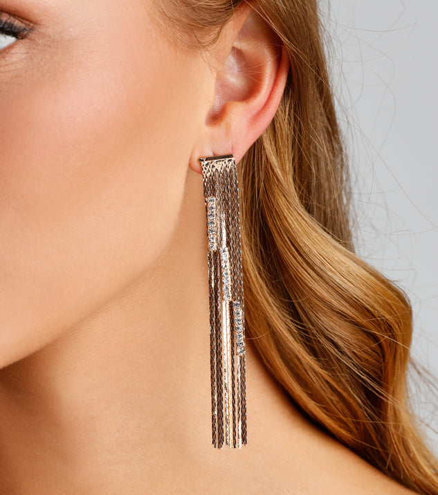 Dramatic Effect Fringe Earrings & Windsor