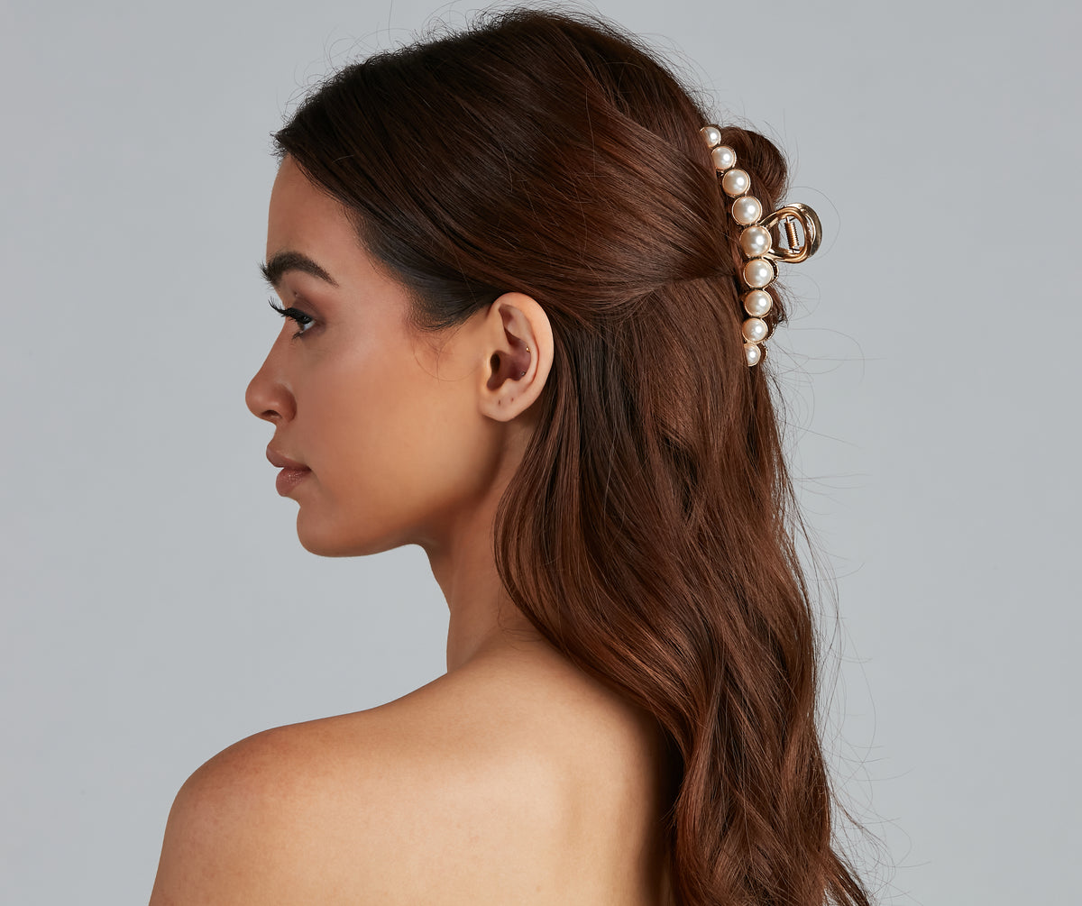 Make It Chic Pearl Hair Claw Clips & Windsor