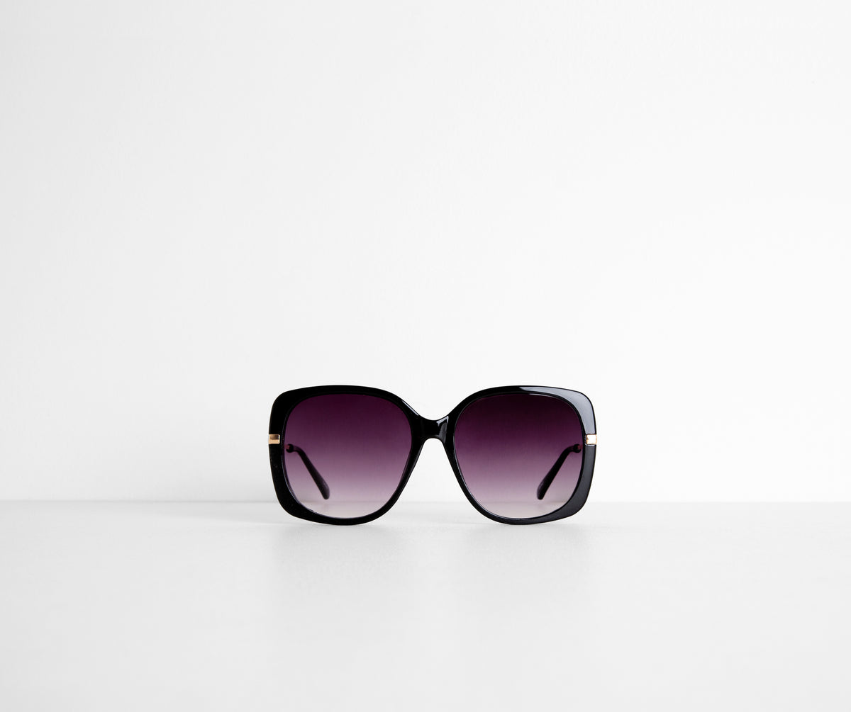 Diva Alert Sunglasses & Windsor