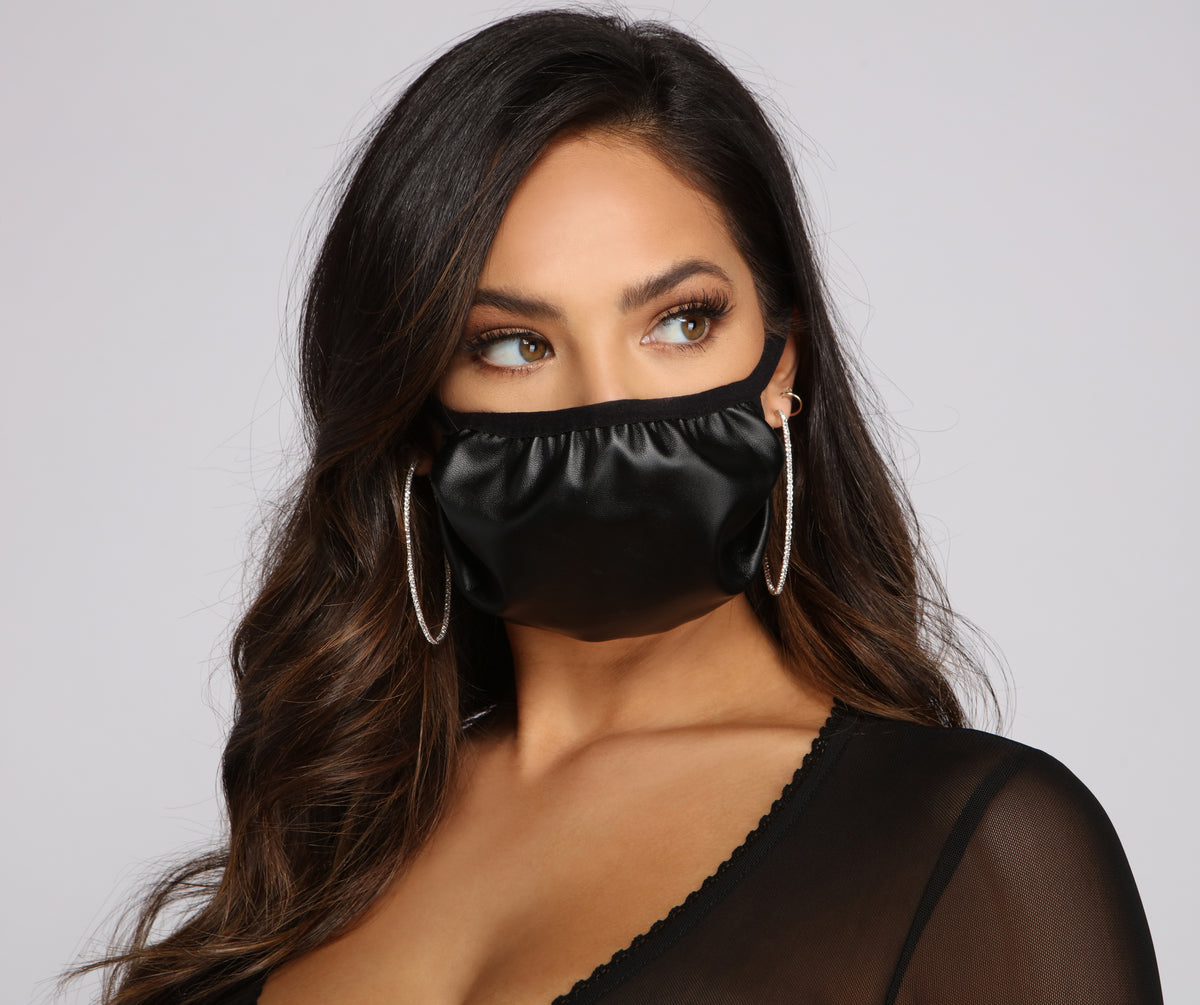 Faux Leather Face Mask With Earloops & Windsor