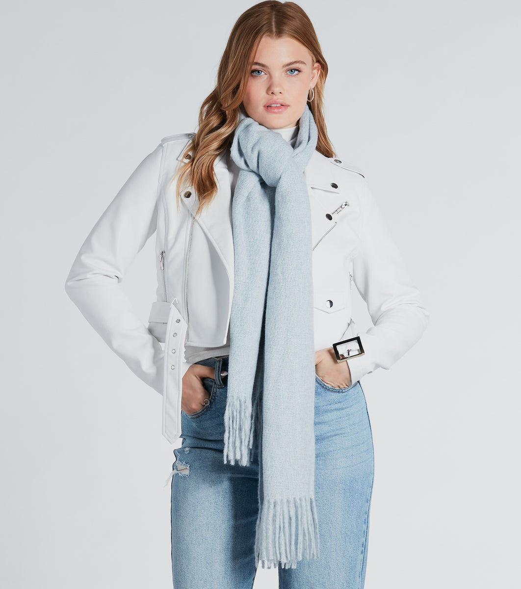 Afternoon Cuddles Fuzzy Fringe Scarf & Windsor