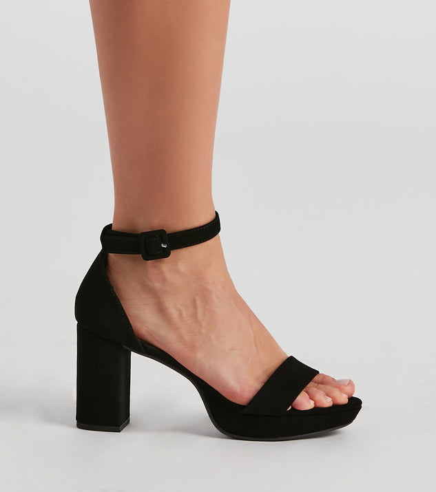 Styles Like A Charm Basic Block Heels & Windsor
