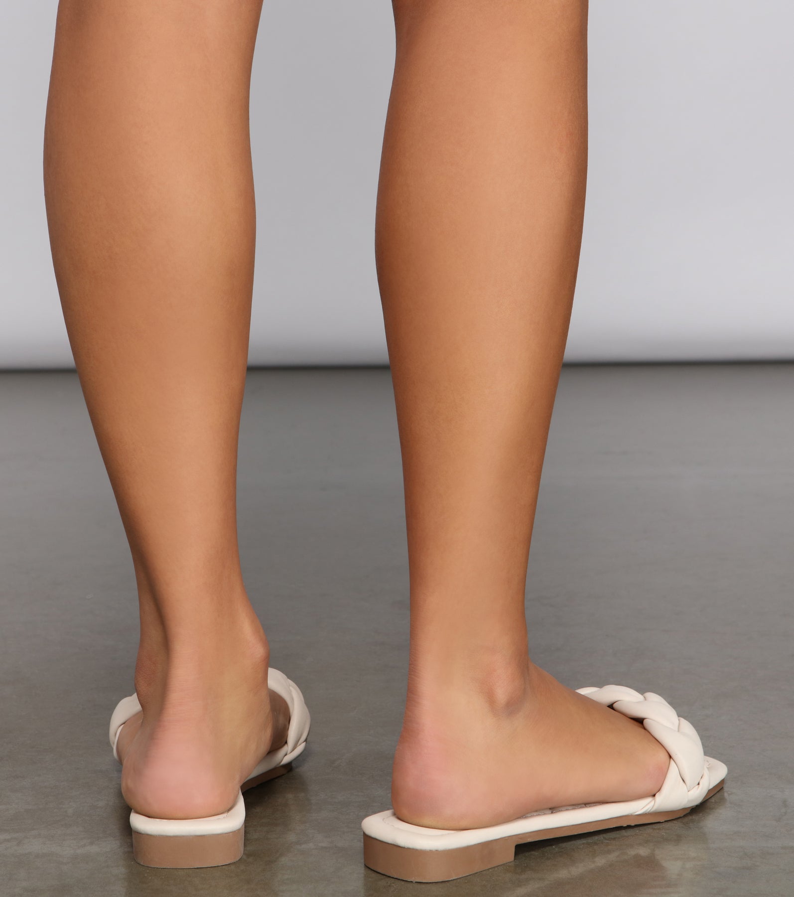 Step Out In Style Sandals & Windsor