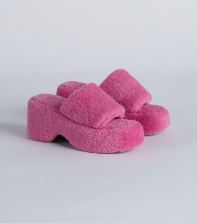 fuzzy slippers platform
