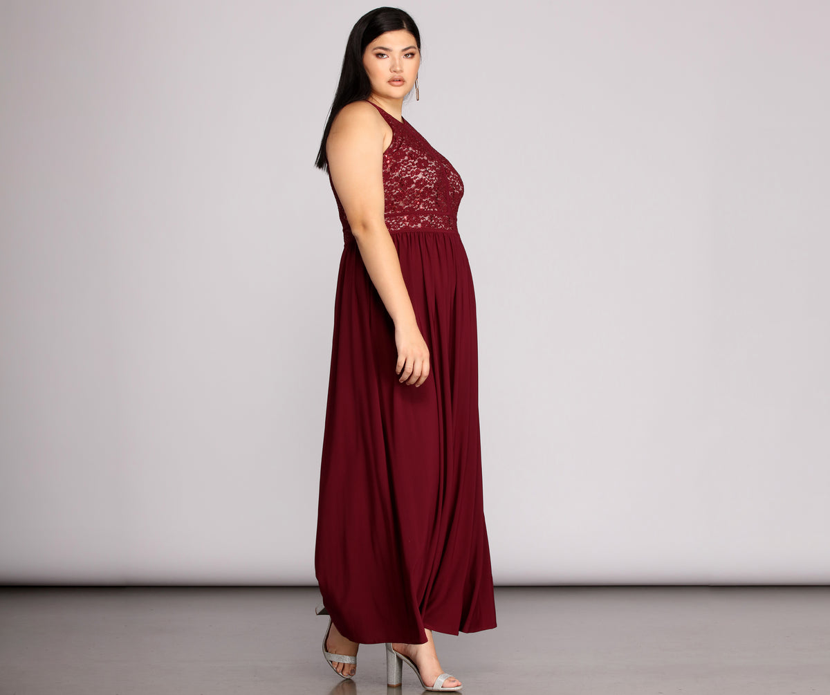 Plus Beth Formal Lace Dress & Windsor